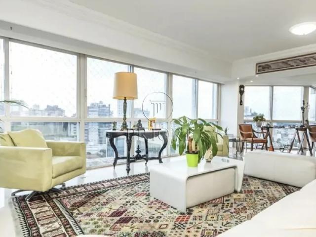 Cobertura com 4 Quartos e 2 banheiros à Venda, 416 m² por R$ 2.600.000