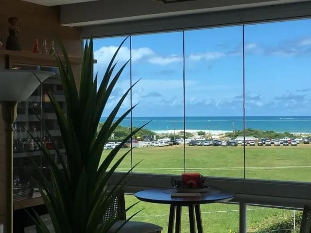 Cobertura com 4 Quartos e 3 banheiros à Venda, 203 m² por R$ 1.430.000