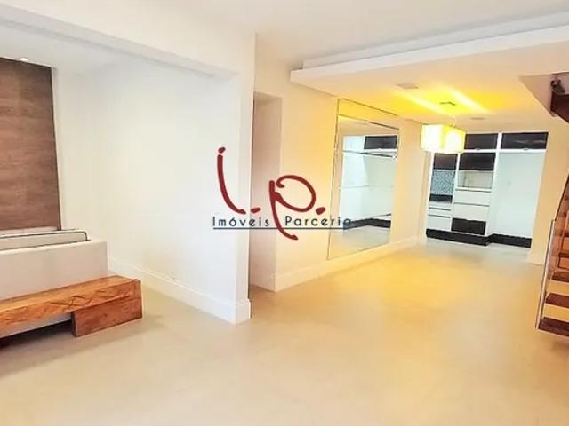 Cobertura com 4 Quartos e 4 banheiros à Venda, 160 m² por R$ 1.390.000