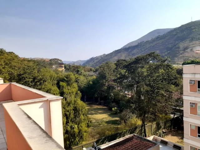 Cobertura com 4 Quartos e 4 banheiros à Venda, 172 m² por R$ 1.100.000
