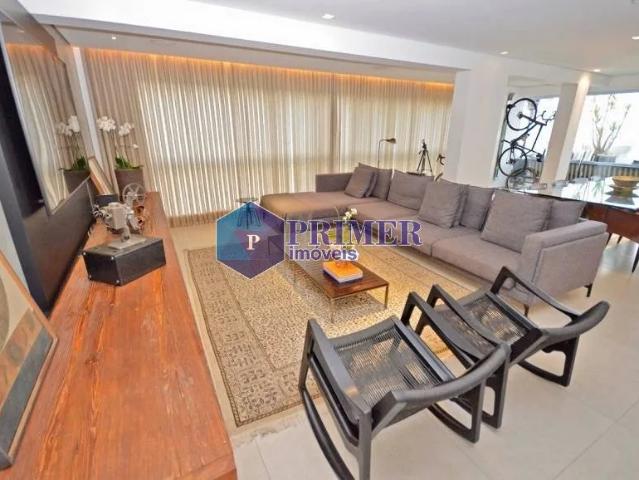 Cobertura com 4 Quartos e 5 banheiros à Venda, 252 m² por R$ 3.500.000