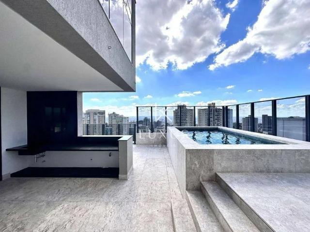 Cobertura com 4 Quartos e 5 banheiros à Venda, 356 m² por R$ 7.700.000