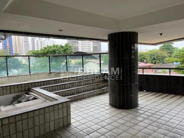 Cobertura com 4 Quartos e 5 banheiros à Venda, 430 m² por R$ 2.000.000