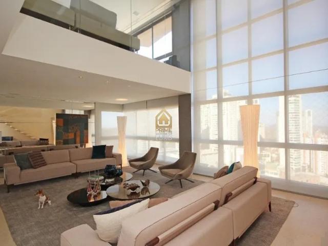 Cobertura com 4 Quartos e 7 banheiros à Venda, 540 m² por R$ 8.100.000