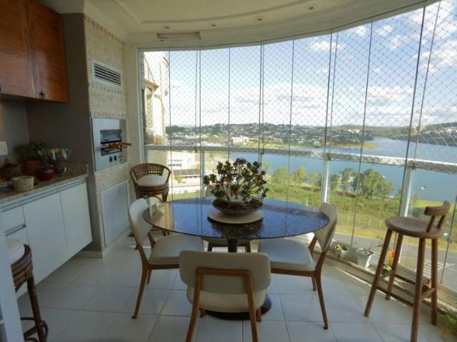Cobertura com 4 Quartos e 8 banheiros à Venda, 388 m² por R$ 1.590.000