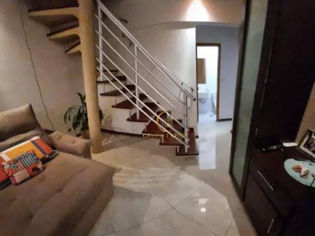 Cobertura com 4 quartos no Edificio Carolina em São José dos Campos