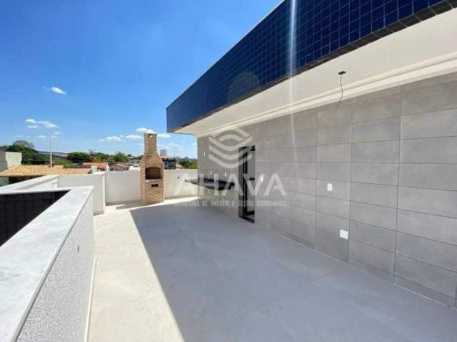 Cobertura com 4 Quartos sendo 2 Suítes à Venda, 157m², 2 Vagas, Bairro Itapoã