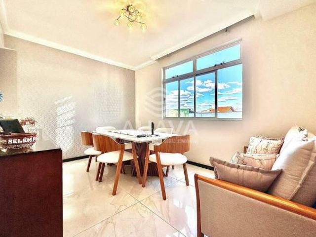 Cobertura com 4 Quartos sendo 2 suítes à Venda, 160m², Santa Mônica, Próximo à Rua Ministro Oliveira