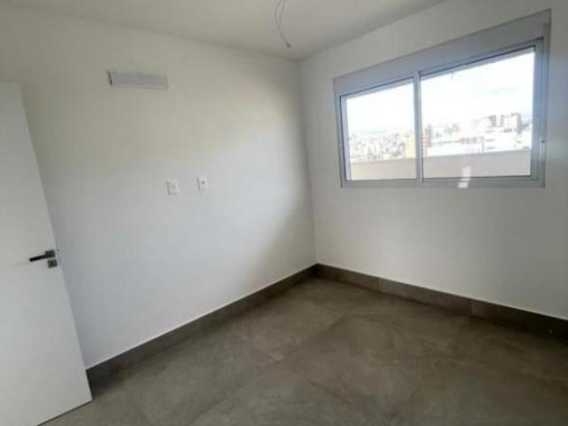 Cobertura com 5 quartos à venda em Belo Horizonte, no bairro Castelo