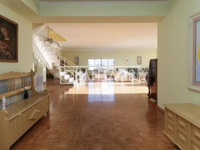 Cobertura com 610 m², 4 quartos sendo 3 suítes à venda no bairro Pinheiros