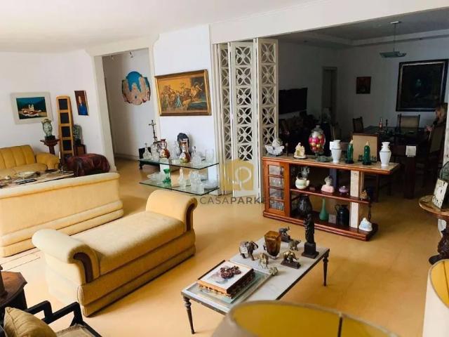 Cobertura com 6 dormitórios à venda, 370 m² por R$ 3.800.000,00 Copacabana Rio de Janeiro/RJ
