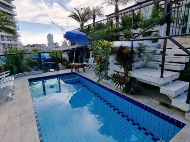 Cobertura com 6 dormitórios à venda, 493 m² por R$ 3.180.000,00 Ponta da Praia Santos/SP