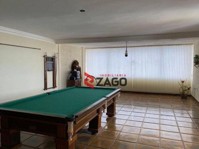 Cobertura com 6 dormitórios à venda, 385 m² por R$ 900.000,00 Centro Uberaba/MG