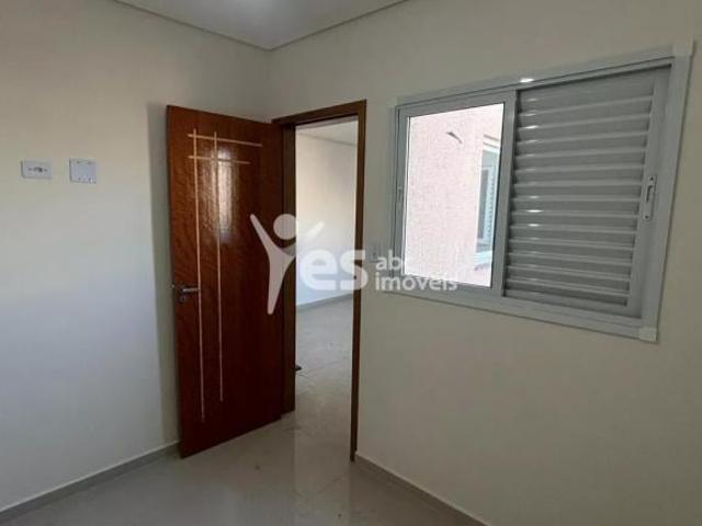 Cobertura com 70m², 2 dormitórios, 1 suíte, 1 vaga elevador Vila Vitória REF: 19413