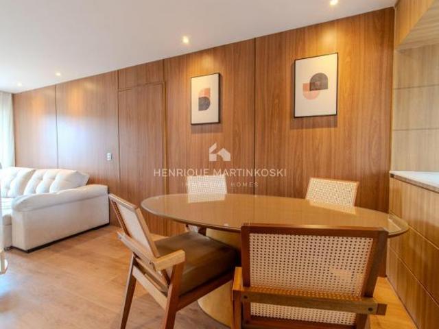 Cobertura com 84.4 m² e 54m² de terraço, com 2 quartos | Água Verde