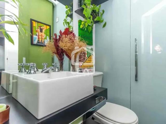 Cobertura com 80m² em Moema com 2 quartos e 2 vagas