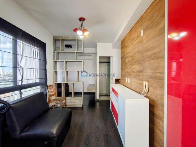 Cobertura, com 83 m² / Metrô Saúde/ 1 vaga/ Depósito privativo