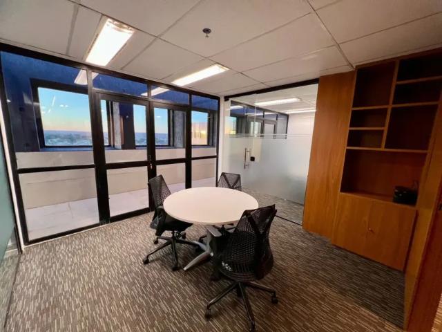 Cobertura comercial com 750m no Centro de Brasília DF