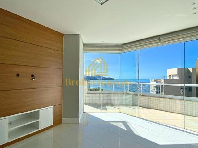 Cobertura condomínio Costa do Mar com vista para o mar, no coração do Indaiá