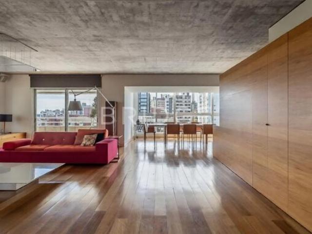Cobertura contemporânea com 3 suítes no Bela Vista