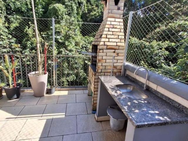 Cobertura a 100m da Praia das Astúrias, 3 Dorm. e 1 suíte