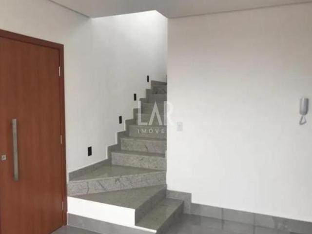 Cobertura à venda, 4 quartos, 1 suíte, 2 vagas, Planalto Belo Horizonte/MG