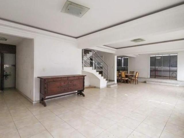 Cobertura à venda 4 quartos, 1 suite, 2 vagas