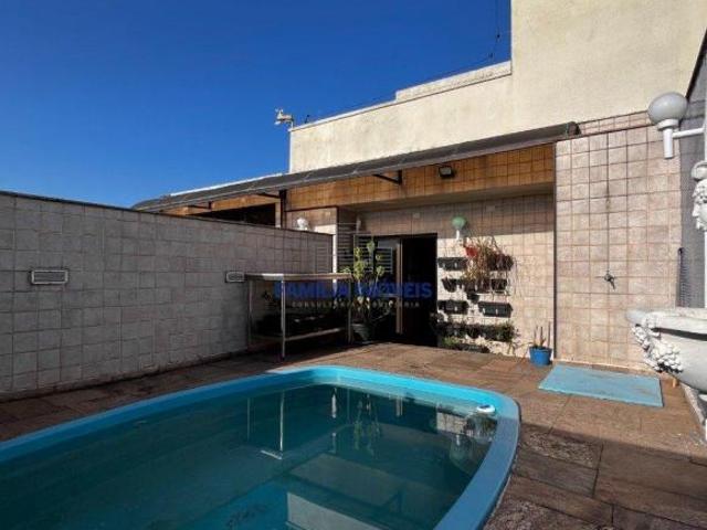 Cobertura à venda 4 Quartos 1 Suítes Piscina Gonzaga Santos/SP