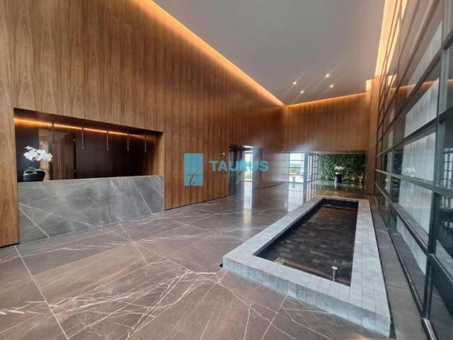 Cobertura à venda, 4 suites, 7 vagas, 688M²