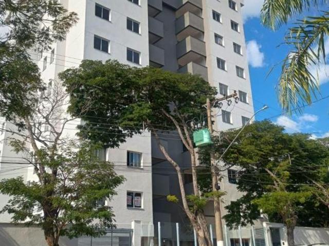Cobertura à venda: 03 qts c suite, 02 vs cobertas sob pilotis. Bairro Boa Esperança em Santa Luzia
