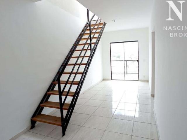 Cobertura à venda, 109 m² por R$ 267.000,00 Nova Era Juiz de Fora/MG