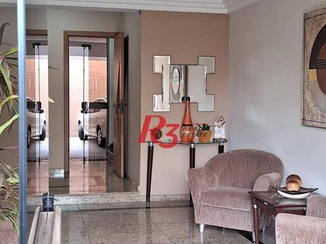 Cobertura à venda, 208 m² por R$ 900.000,00 Ponta da Praia Santos/SP