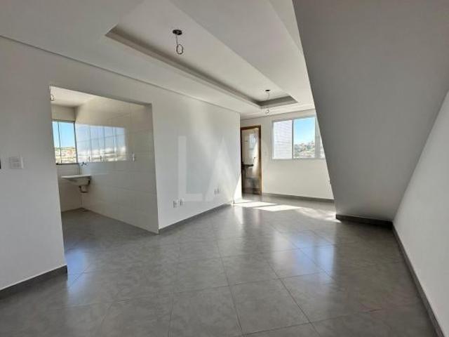 Cobertura à venda, 2 quartos, 1 suíte, 2 vagas, Santa Mônica Belo Horizonte/MG