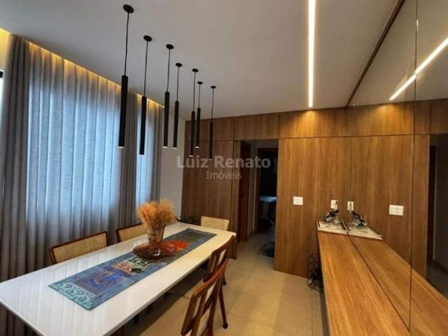 Cobertura à venda 2 quartos e 2 suítes no Bairro Sagrada Família