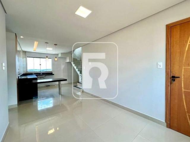 Cobertura à venda, 3 quartos, 1 suíte, 1 vaga, Novo Horizonte Conselheiro Lafaiete/MG