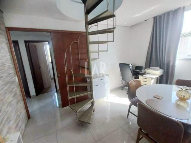 Cobertura à venda, 3 quartos, 1 suíte, 2 vagas, Fernão Dias Belo Horizonte/MG