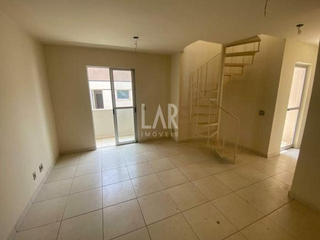 Cobertura à venda, 3 quartos, 1 suíte, 2 vagas, Sagrada Família Belo Horizonte/MG