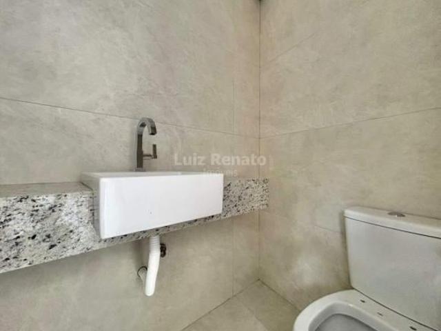 Cobertura à venda 3 quartos 1 suíte 2 vagas Santo Antônio