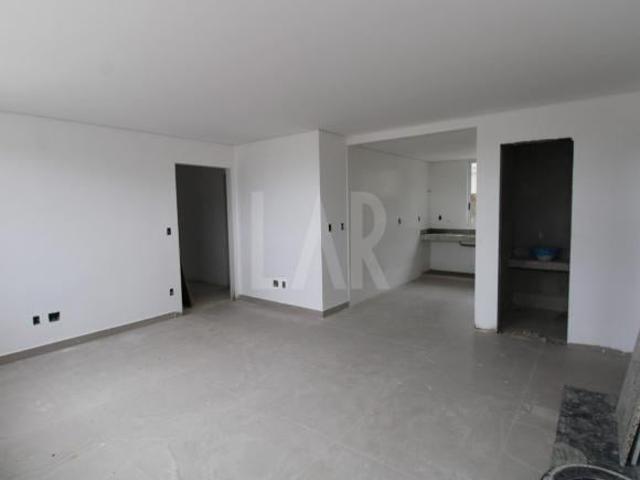 Cobertura à venda, 3 quartos, 1 suíte, 3 vagas, Santa Rosa Belo Horizonte/MG