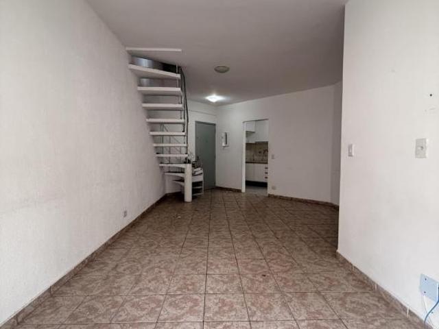Cobertura à venda 3 quartos 1 suíte e área gourmet com piscina na TUPI