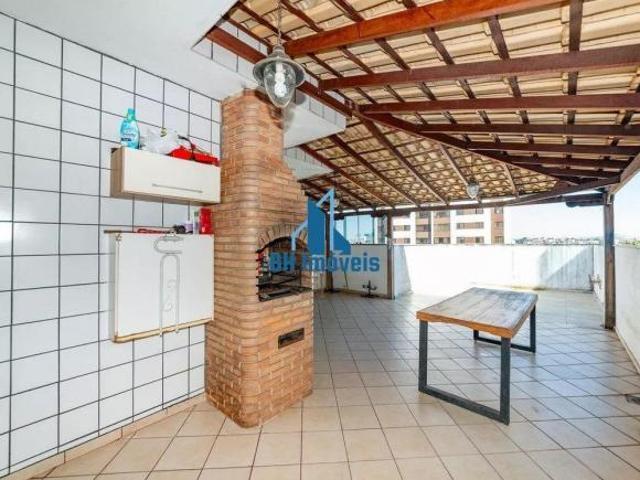Cobertura à Venda 3 Quartos com uma Suíte, 3 vagas no bairro Castelo Belo Horizonte/MG