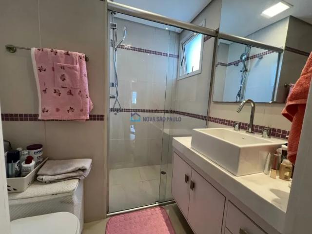 Cobertura a venda Vila Mariana, com 347,80m², 4 vagas de garagem. Próximo ao metro saúde