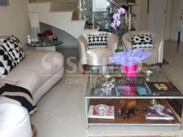Cobertura a venda, Vila Uberabinha, com 34o mts, 2 dorm, 2 suites, 3 vagas