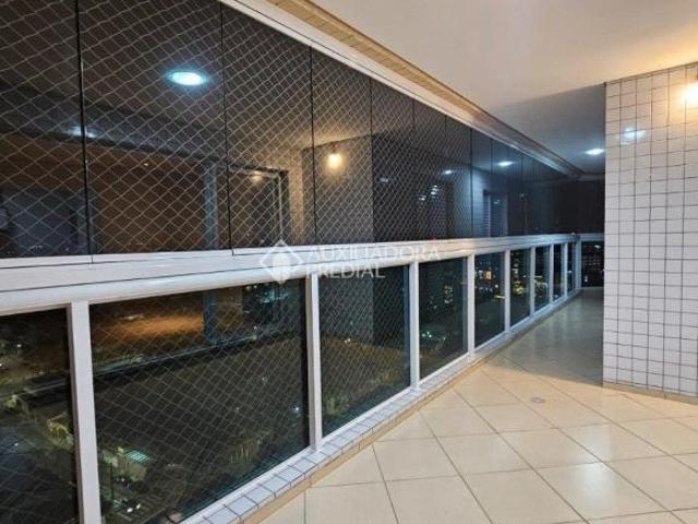 Cobertura a venda com 3 dormitórios, 208 m² Jardim do Mar SBCampo