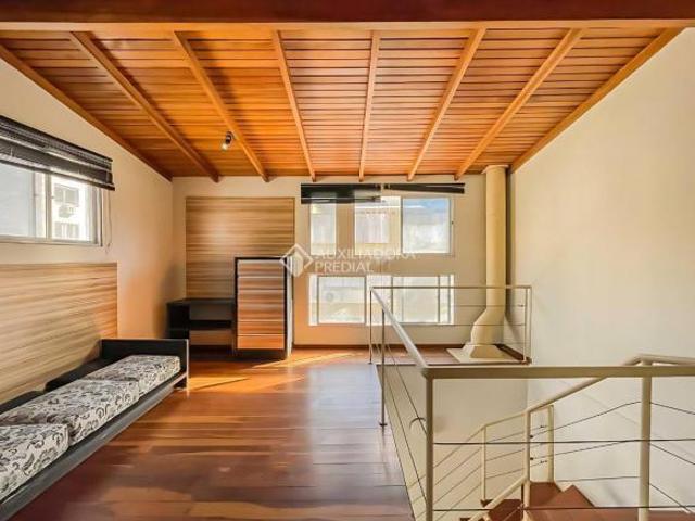 Cobertura à venda com 3 quartos 197 m² no bairro Moinhos de Vento em Porto Alegre