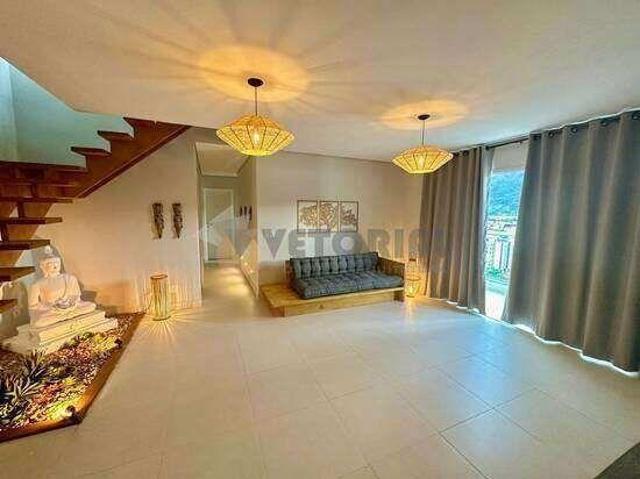 Cobertura à venda, com 3 quartos, 197m²