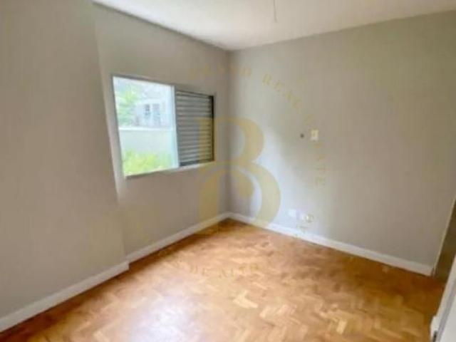 Cobertura à venda com 100 m², 3 quartos sendo 1 suíte, em Moema