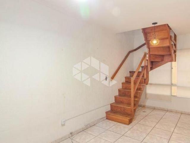 Cobertura à venda com 100m², 2 quartos e 1 vaga no bairro Sarandi