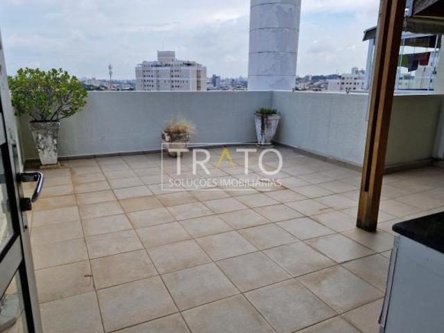 Cobertura à venda com 125m2 e 2 vagas no Condomínio Topázio Ville