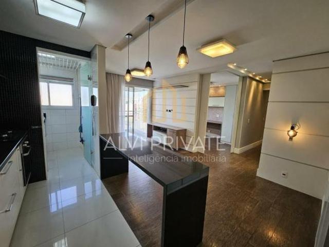 Cobertura à venda com 138 m², 2 dormitórios, 1 suíte e 2 vagas Condomínio Varanda Pompéia